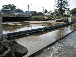 Bandalong Boom System - Products & Services - Water Pollution Solution ...
